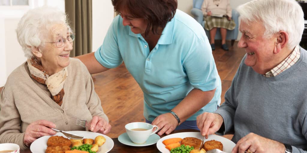 How a Nutrition Management System Can Help With Dining Staff Retention